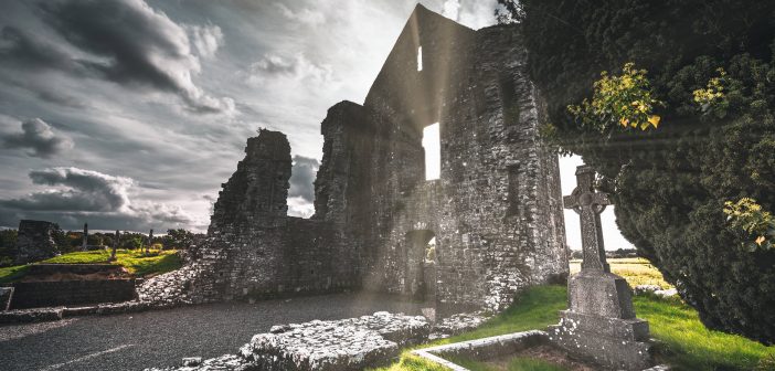The Seanchaí of Ireland and Their Stories